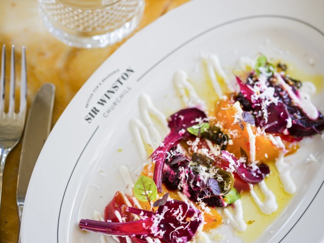 Photos, atmosphere, dishes - Sir Winston - Paris